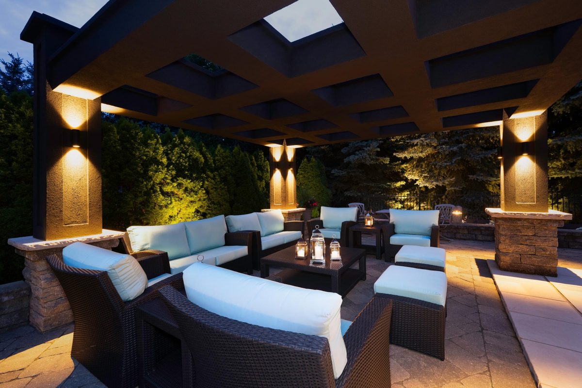 Top 10 Landscape Lighting Ideas to Maximize Outdoor Living Space